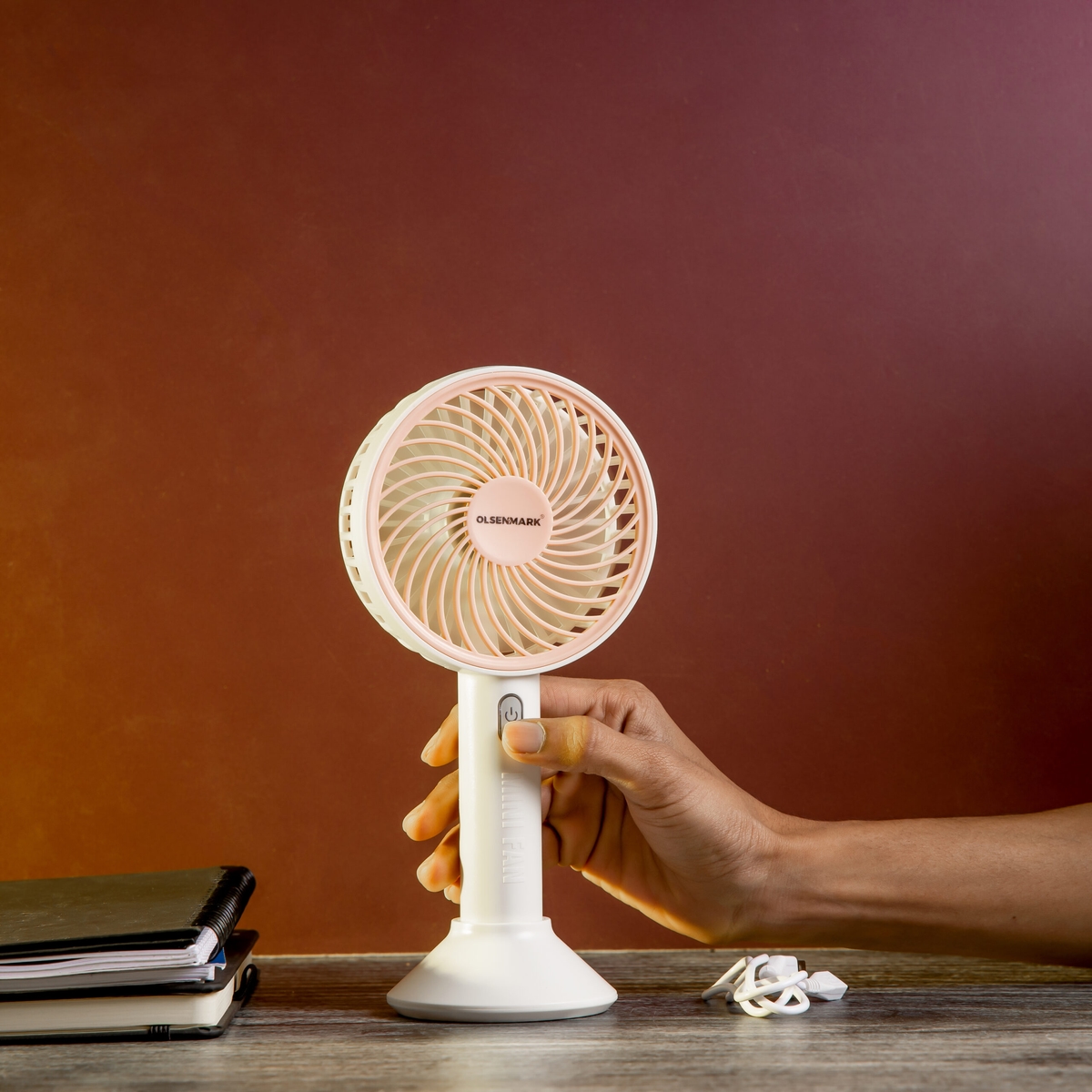 Order Olsenmark 3 Speed Reachargble Mini Fan Now! | Jomla.ae