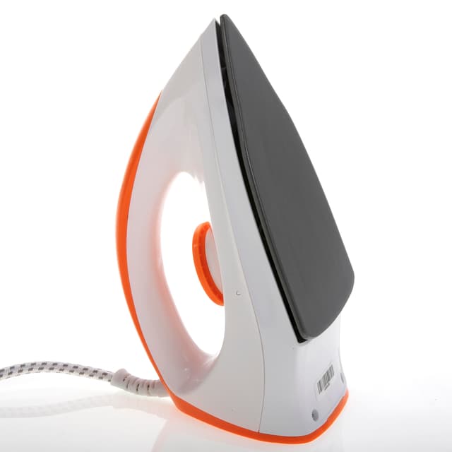 Geepas GDI23015UK 1400W Dry Iron for Perfectly Crisp Ironed Clothes ...