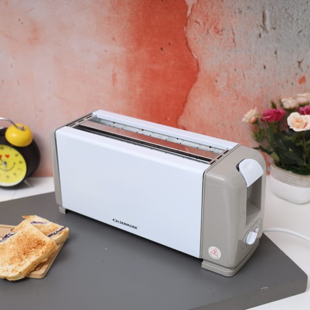 Olsenmark 1200W 4 Slice Bread Toaster - Toaster With 6 Level Browning ...