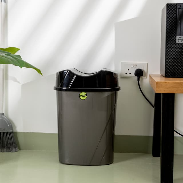 Royalford Plastic Dust Bin | Wet/Dry Garbage Bin with Lid | 8.5L | Jomla.ae