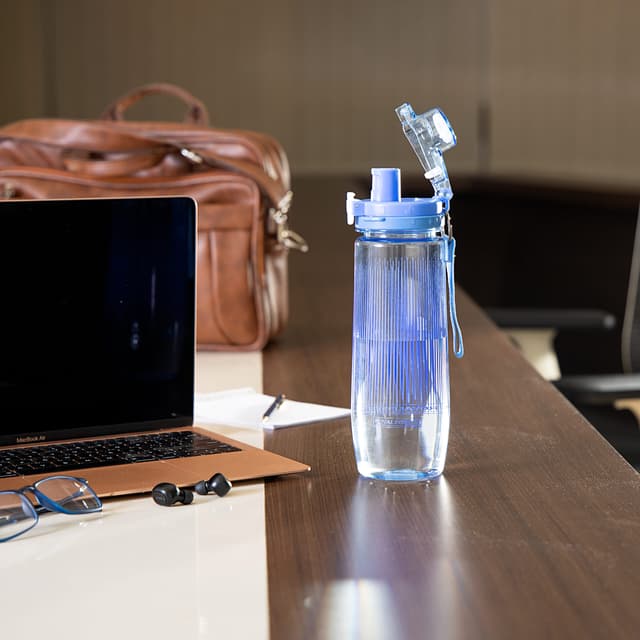 اطلب مطارة ماء بلاستيك مع مشبك معلق 850 مل لون أزرق رويال فورد Royalford RF6422BL 850ml Water ...