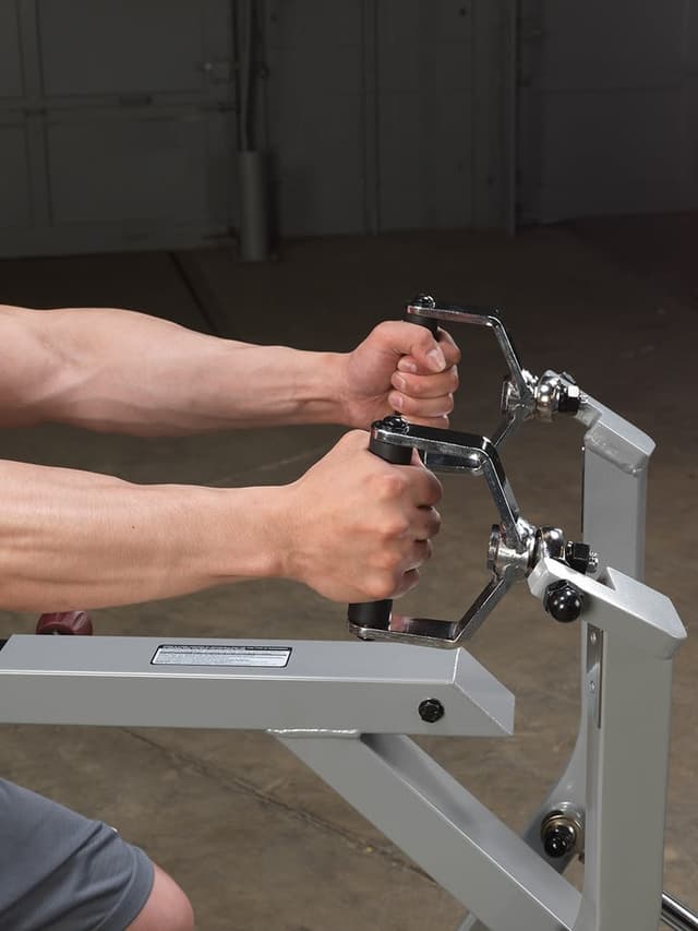 Body Solid LVSR Leverage Seated Row | Jomla.ae