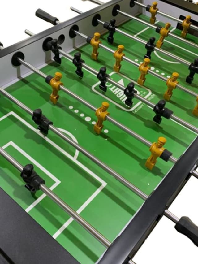 Knightshot ST139 Commercial Use Coin-Operated Foosball Table With Black ...