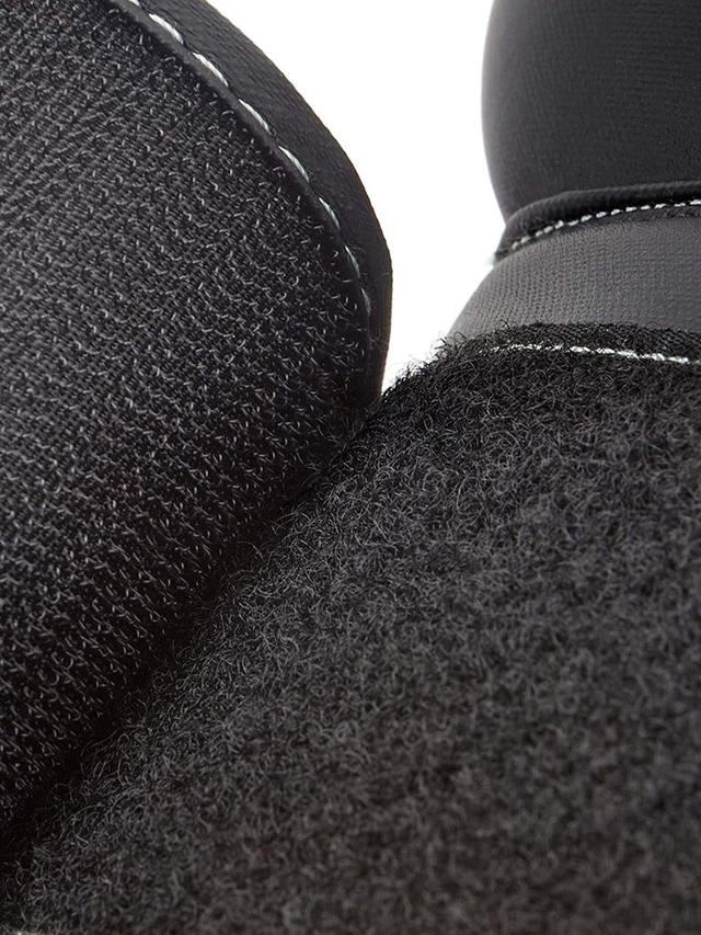 Reebok Fitness Boxing Gloves Color BlackSize 16 Oz | Jomla.ae