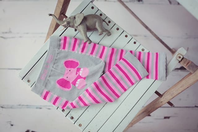 Order Blade & Rose Elephant Now! | Jomla.ae