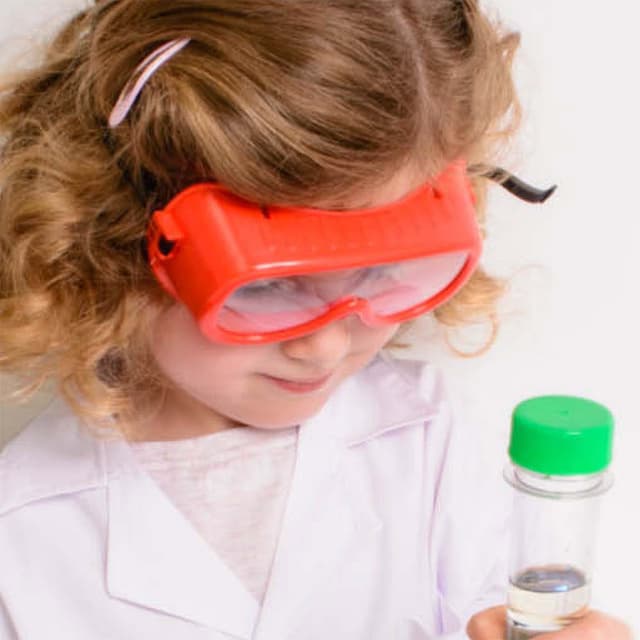 Eduk8 Worldwide - Primary Lab Kit | Jomla.ae
